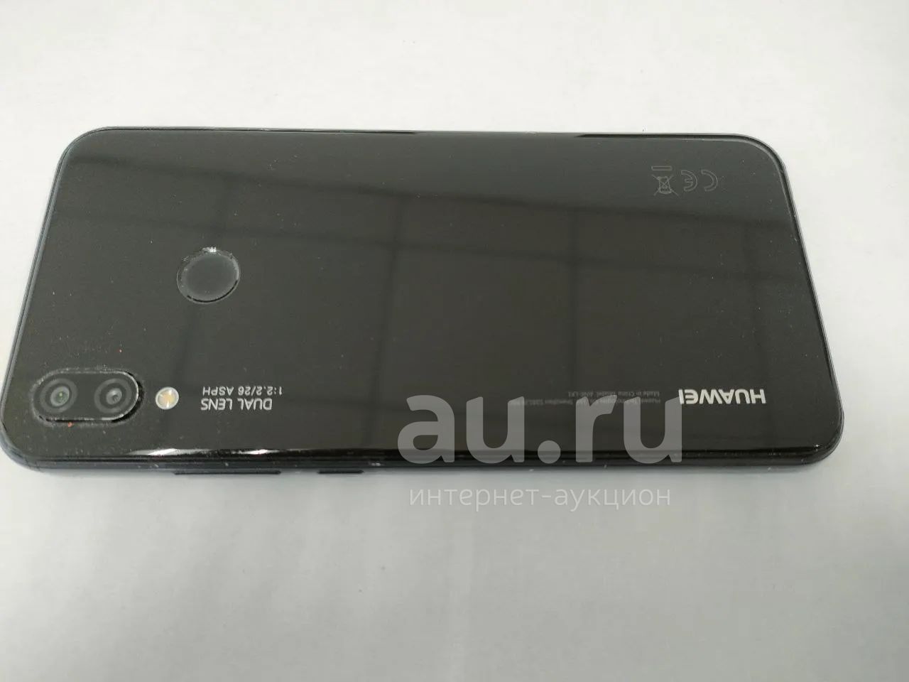 Смартфон Huawei P20 Lite — купить в Красноярске. Состояние: Б/у ...