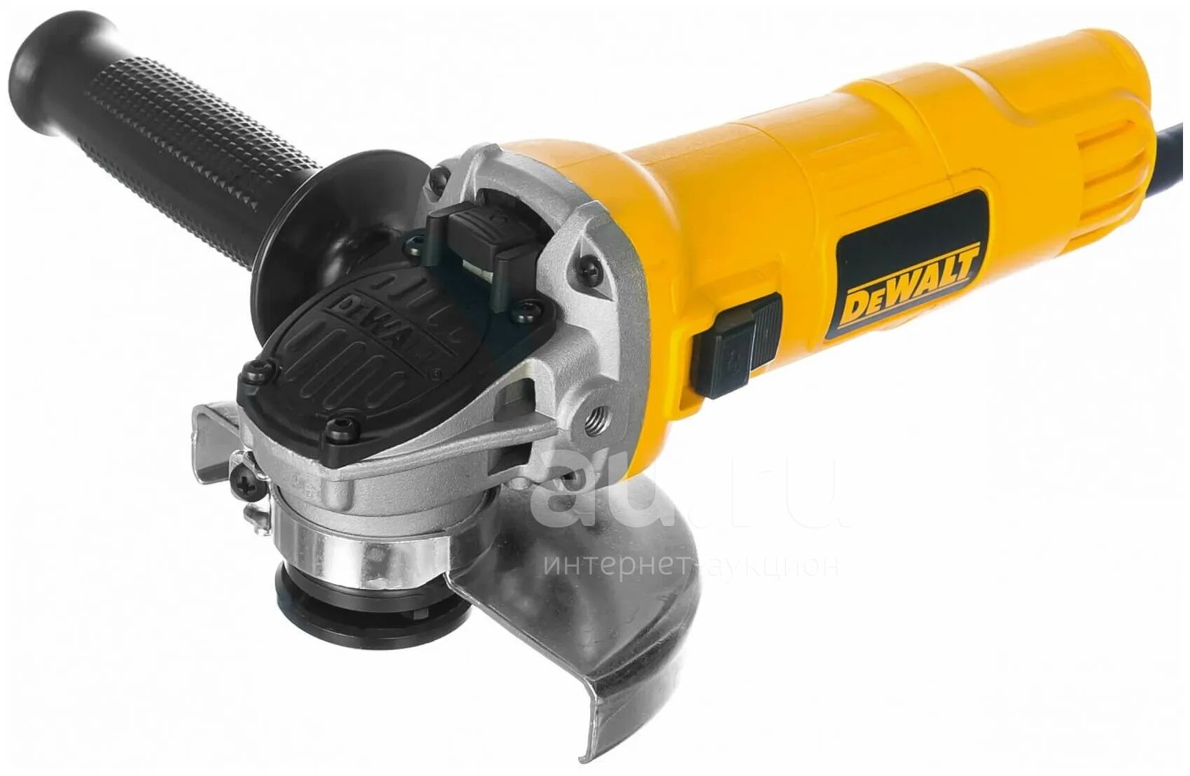 Шлифовальная машина DeWALT DWE8210S — купить в Красноярске. Состояние ...