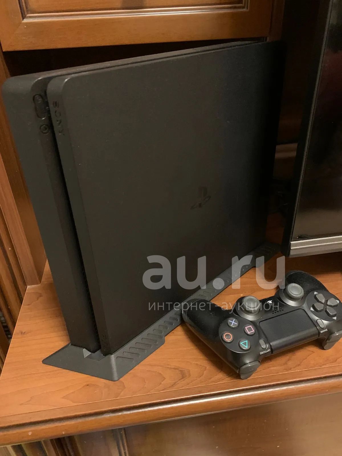 PS4 500gb один геймпад, 3 игры в комплекте. — купить в Красноярске ...