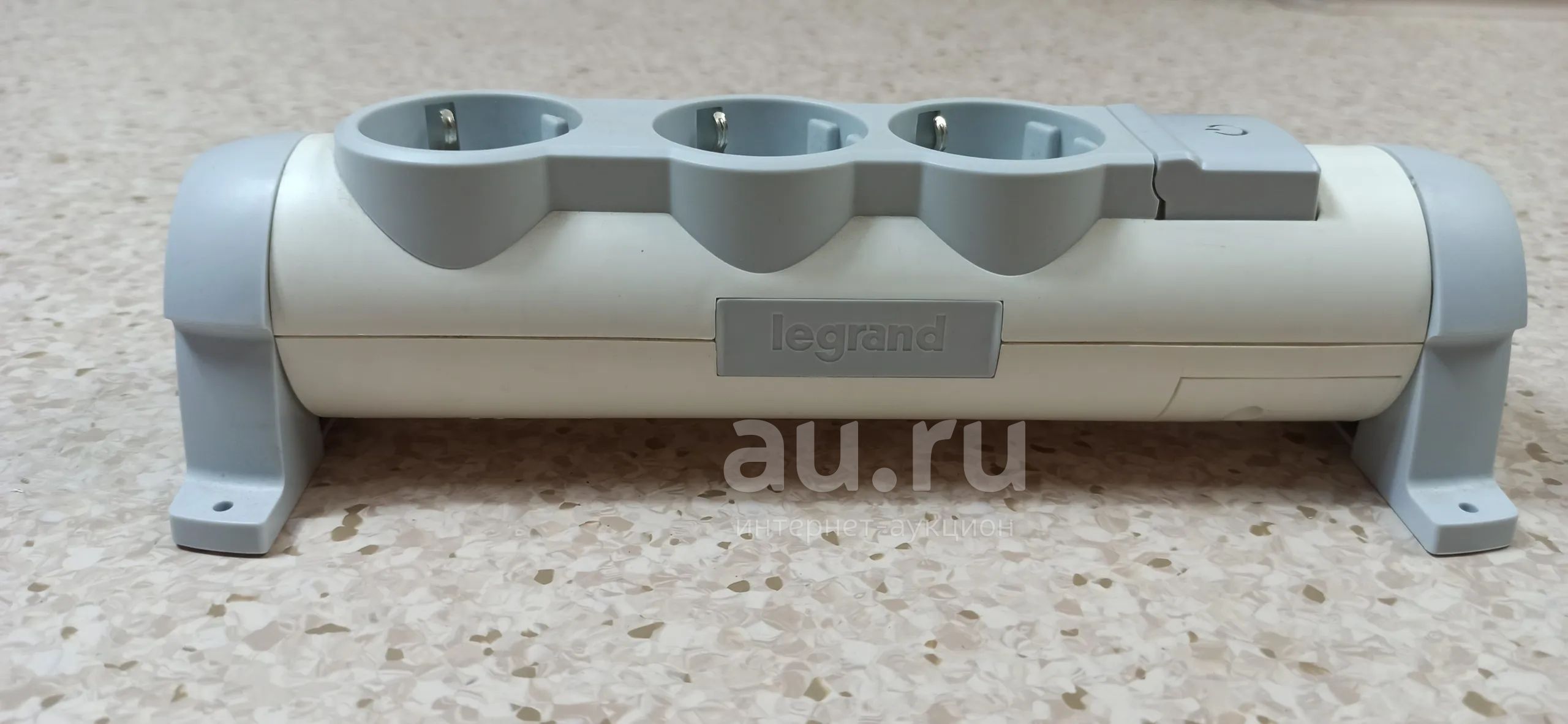 Колодка удлинителя 3-м без кабеля с заземлением. "Комфорт" Leg 694624 ...