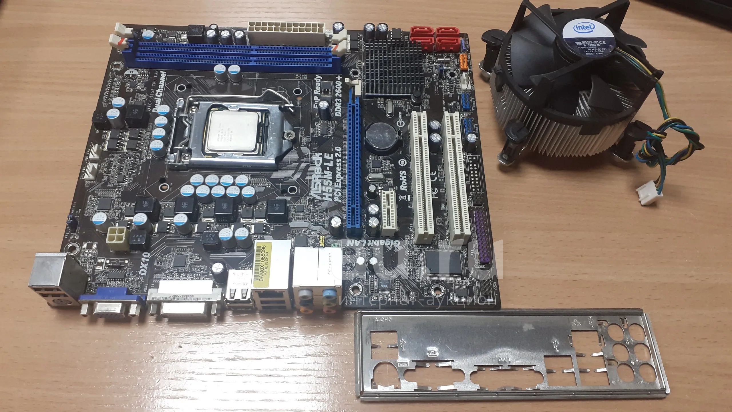 Комплект: материнская плата LGA 1156 ASRock H55M-LE. 1x DDR3, PCI-E, 4x ...