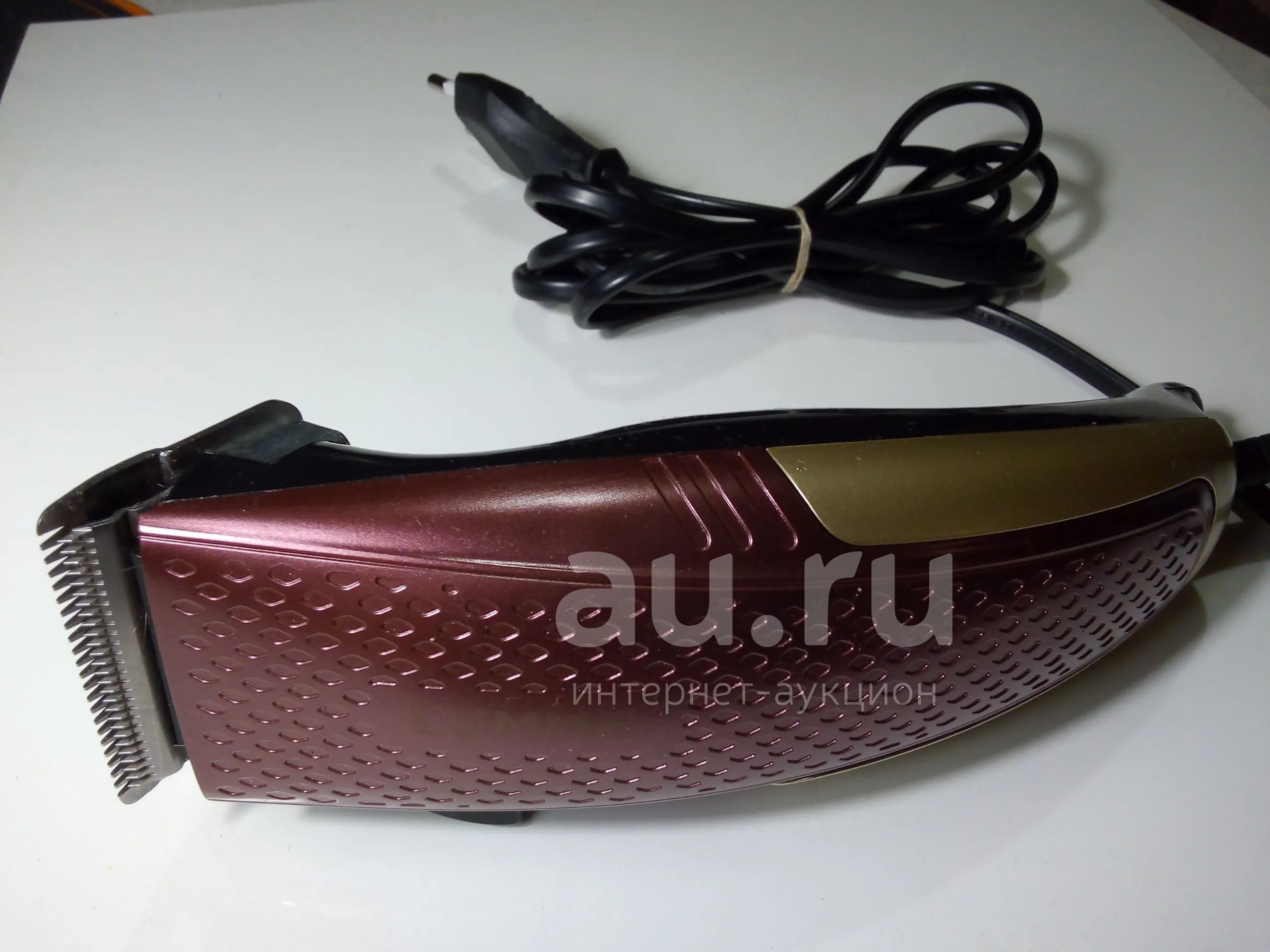 Машинка для стрижки — купить в Красноярске. Состояние: Б/у. Укладка и ...