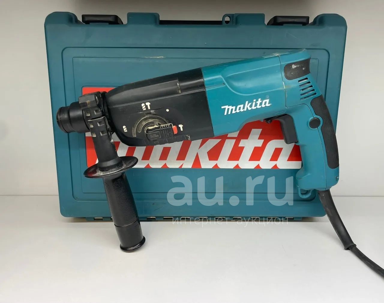 Перфоратор Makita HR2450 — купить в Красноярске. Состояние: Б/у ...