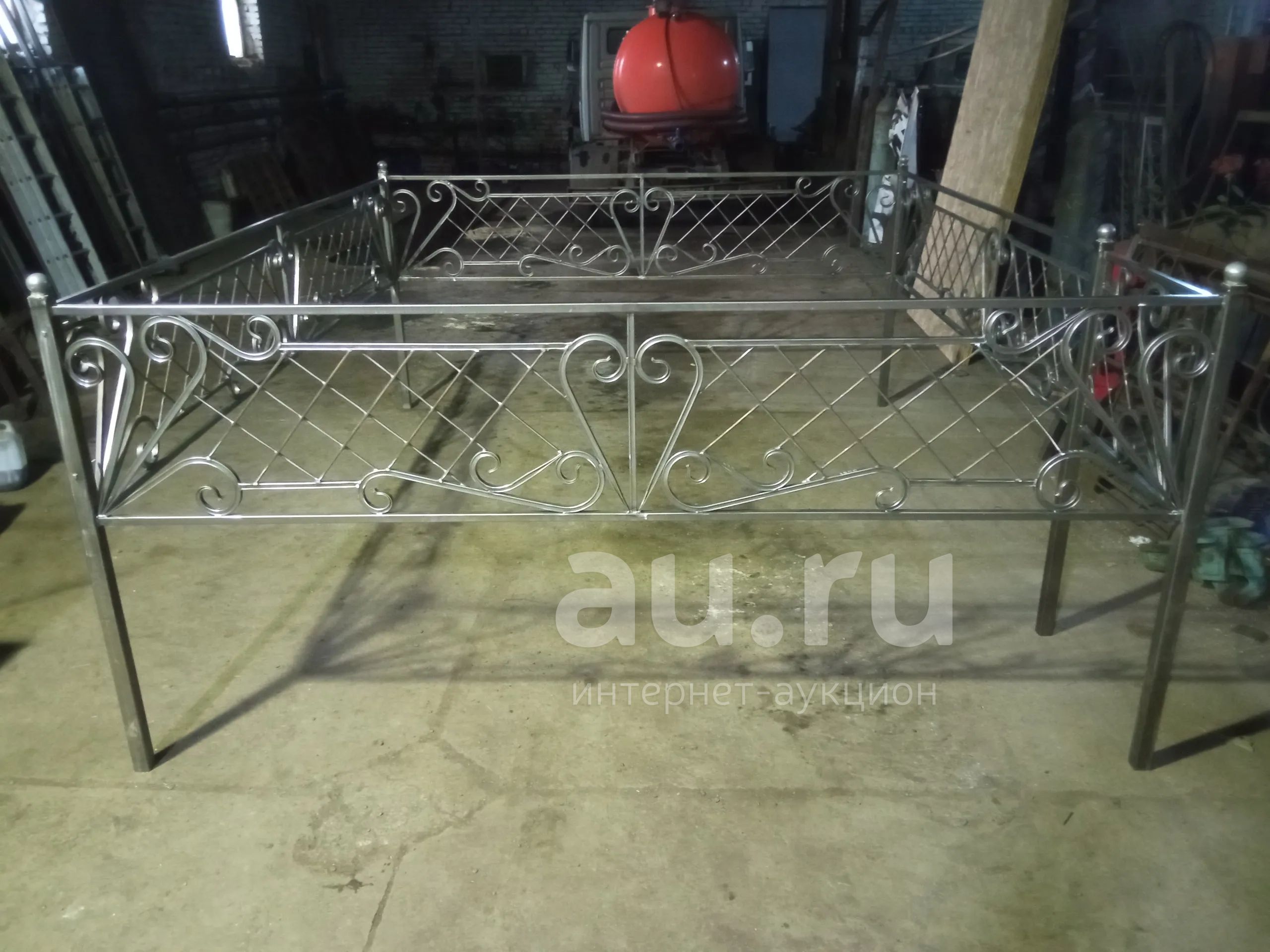 Оградка — купить в Красноярске. Ритуальные товары на интернет-аукционе ...