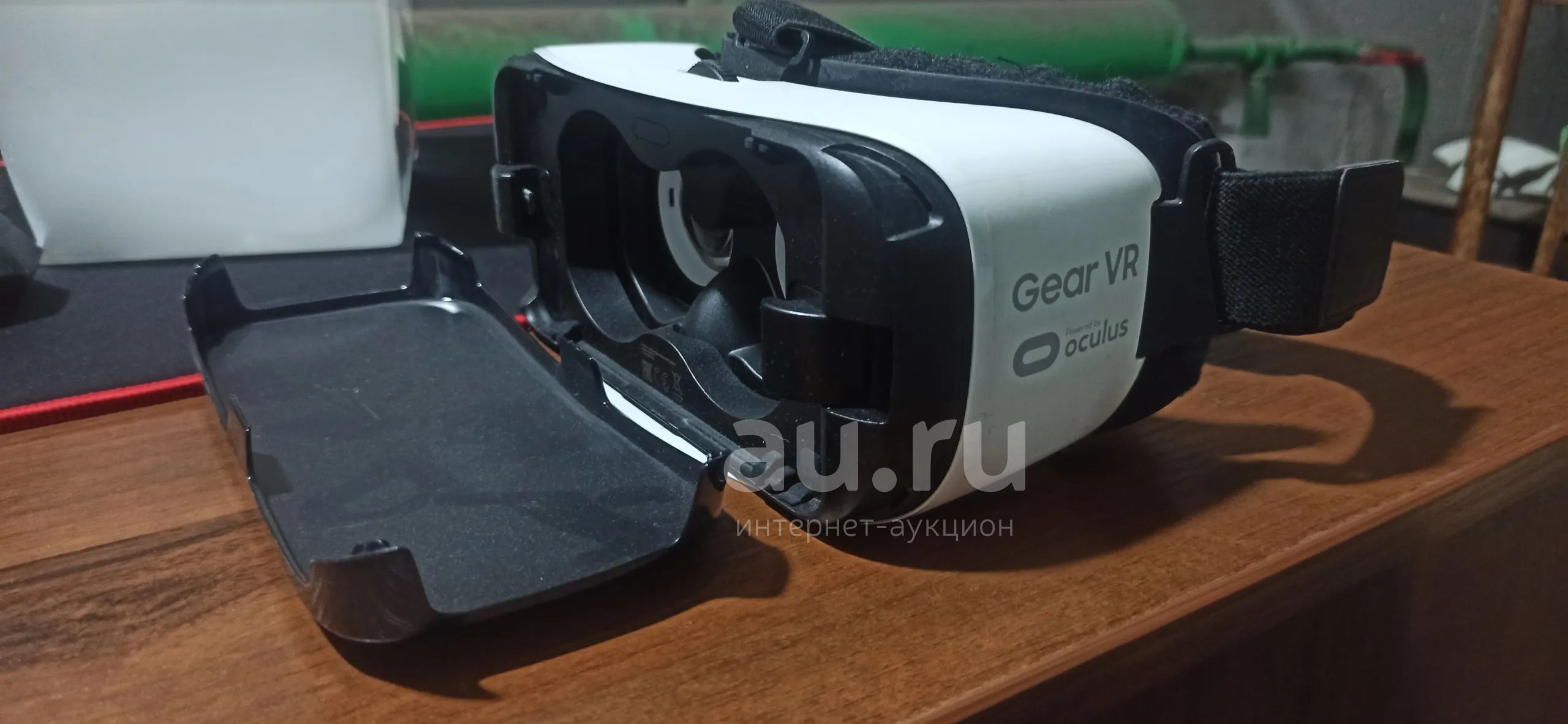 Gear VR — купить в Красноярске. Состояние: Б/у. Игровые приставки ...
