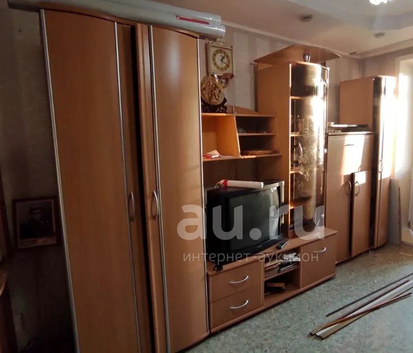Шкаф горка — купить в Красноярске Состояние Б у Шкафы шкафы купе на