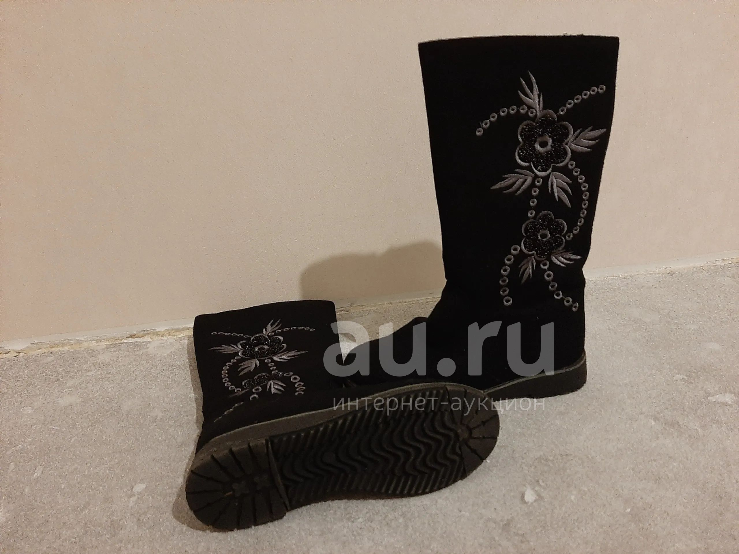 Валенки — купить в Красноярске. Состояние: Отличное. Угги, унты ...
