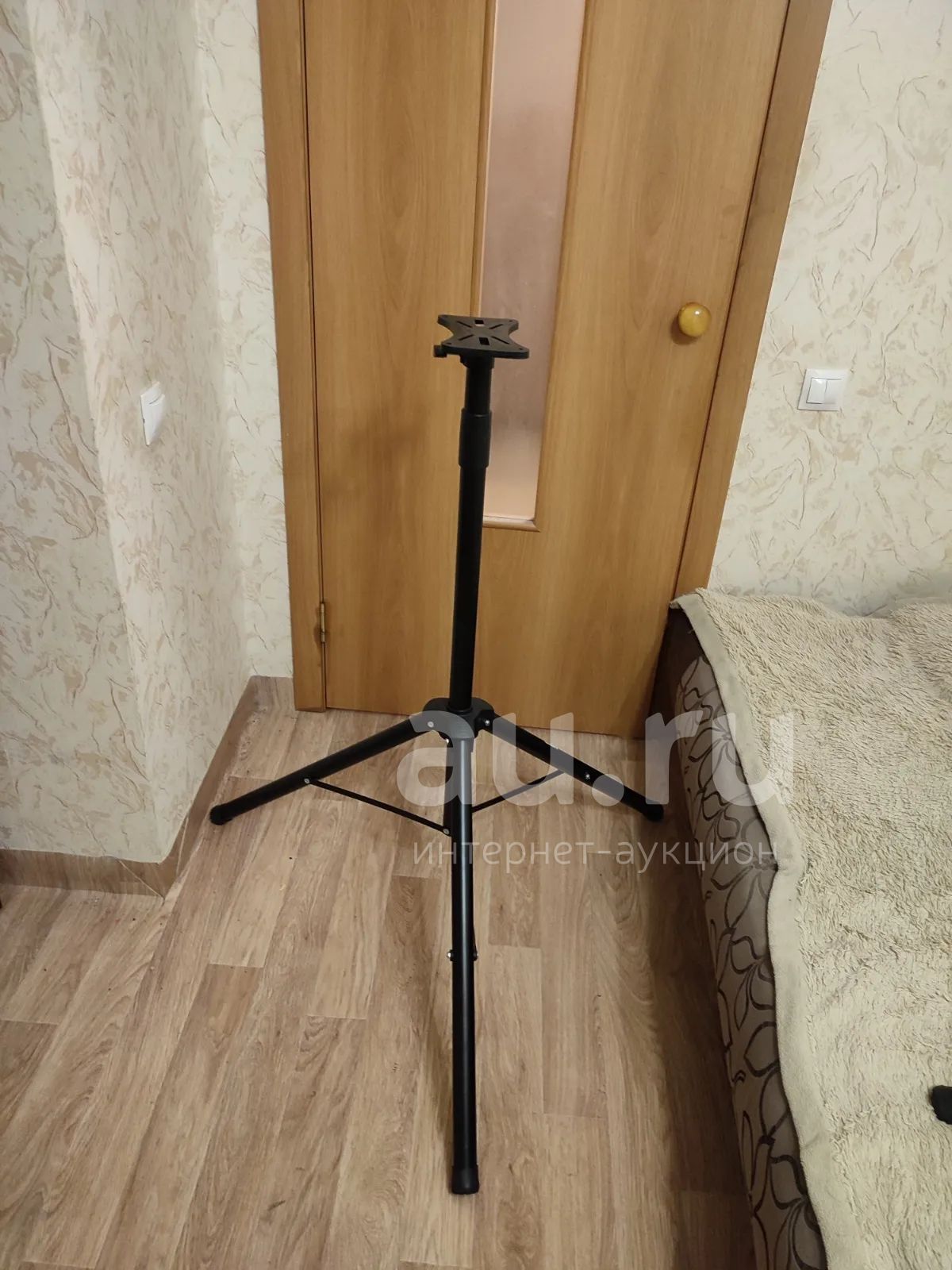 Стойки треноги для колонок — купить в Красноярске. Состояние: Б/у ...