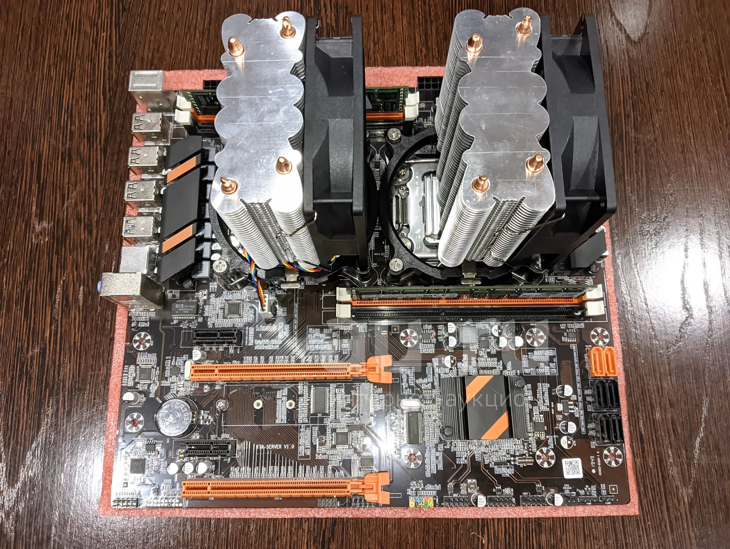 Двухпроцессорный комплект на базе X79 Server 1.0 и Xeon Е5-2650 V2 (16 ...