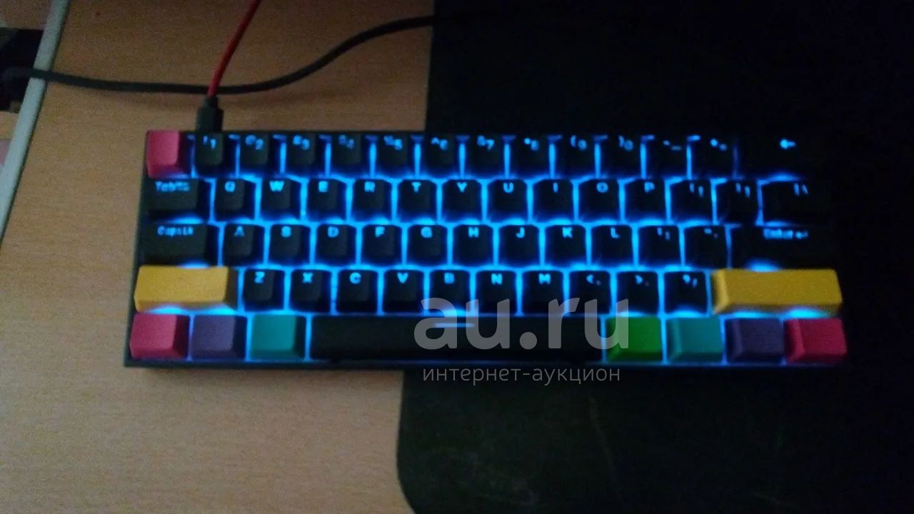 Механическая клавиатура Anne pro 2 — купить в Красноярске. Состояние: Б ...