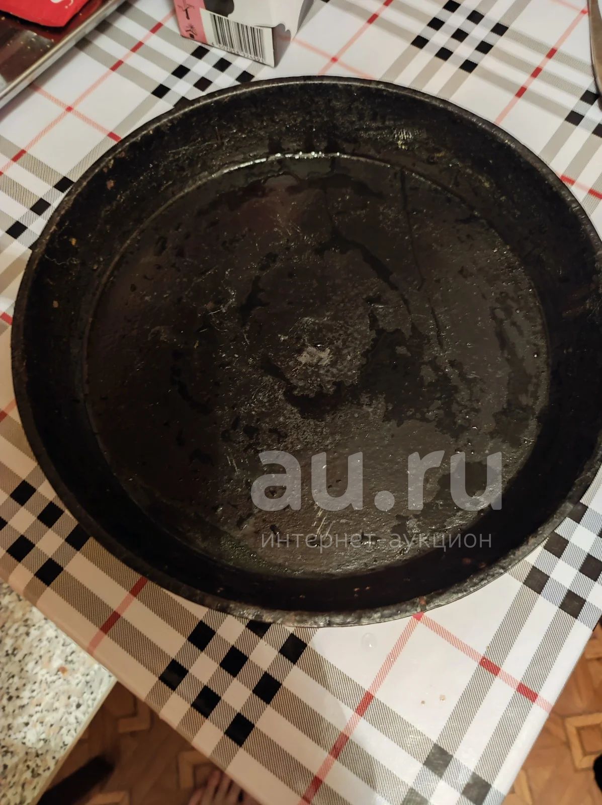 Сковорода чугунная — купить в Красноярске. Состояние: Б/у. Сковороды и ...