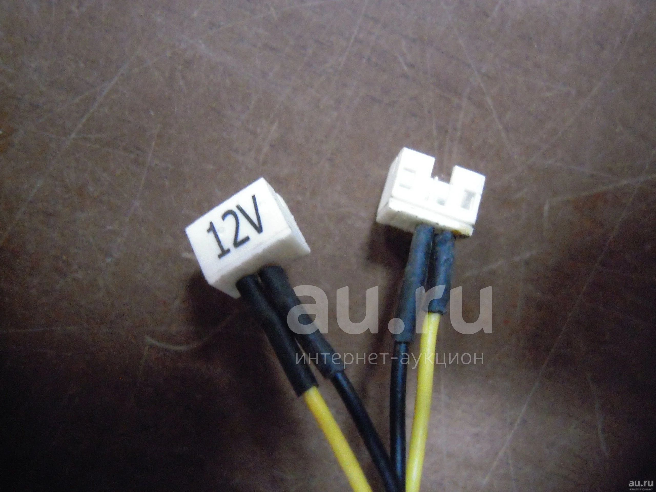 Переходник с molex на 3 pin разъем для кулера — купить в Красноярске ...