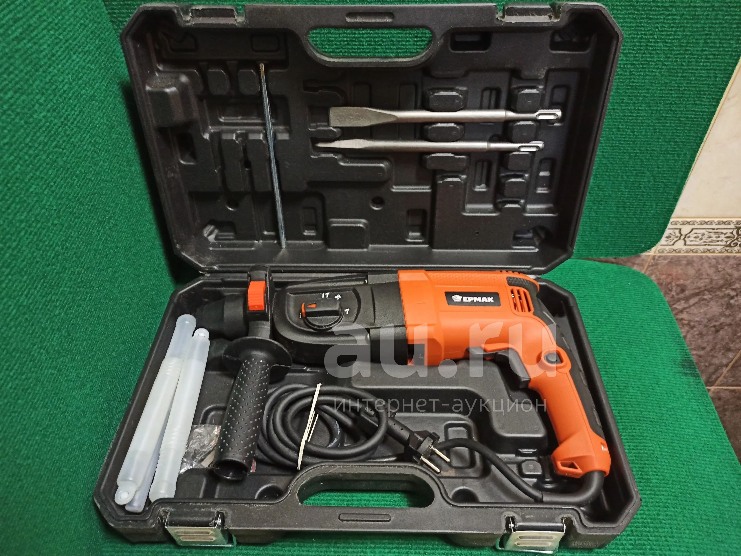 Перфоратор Ермак ПРГ-30/900, 900 Вт в кейсе(1764К) — купить в ...