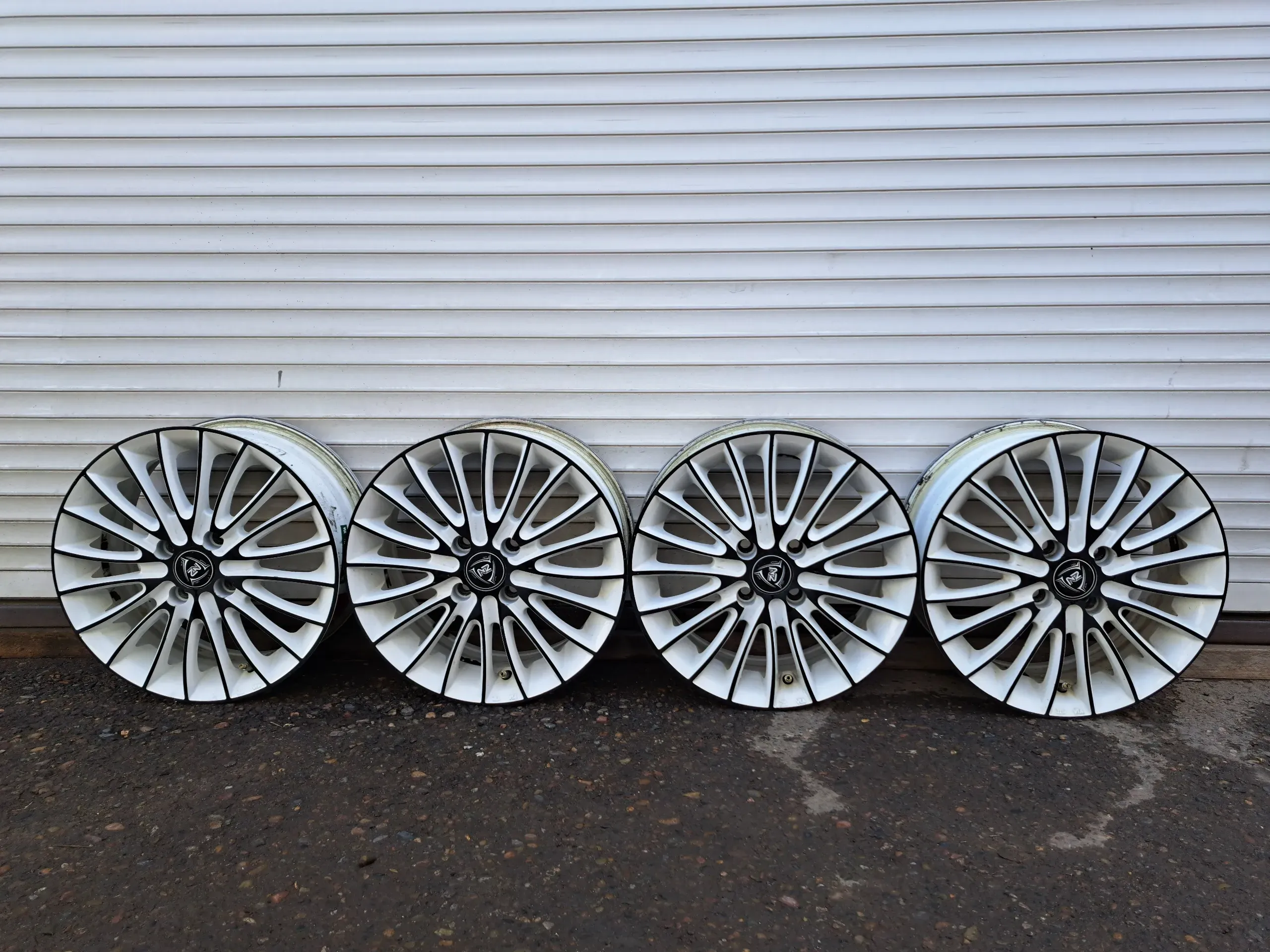 Комплект Оригинальных Литых дисков NZ Wheels 4х100 R-15 — купить в ...
