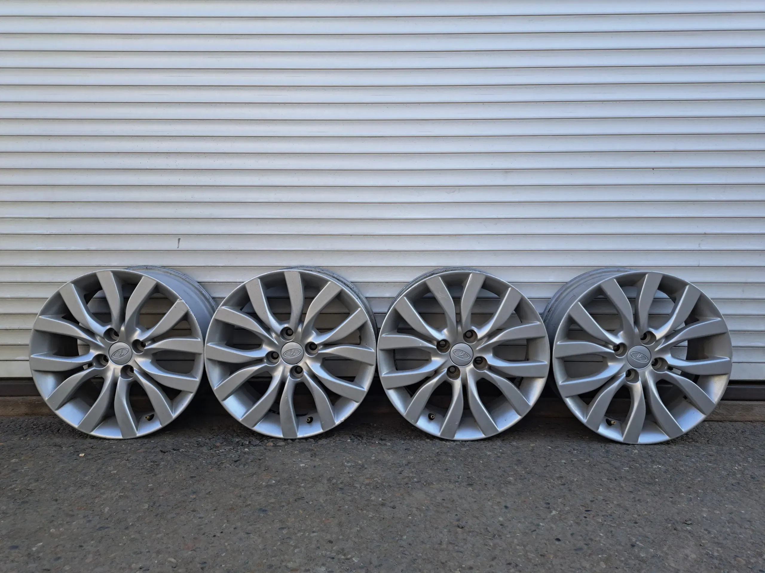 Комплект Оригинальных Литых дисков Lada (Лада) Wheels 4х98 R-15 для ВАЗ ...