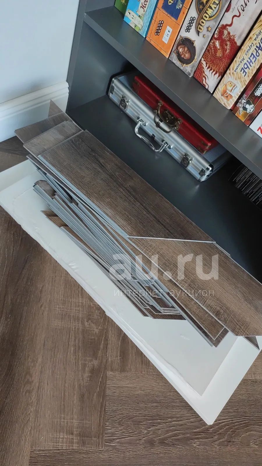 Кварцвинил Fargo parquet (обрезки) — купить в Красноярске. Состояние: Б ...