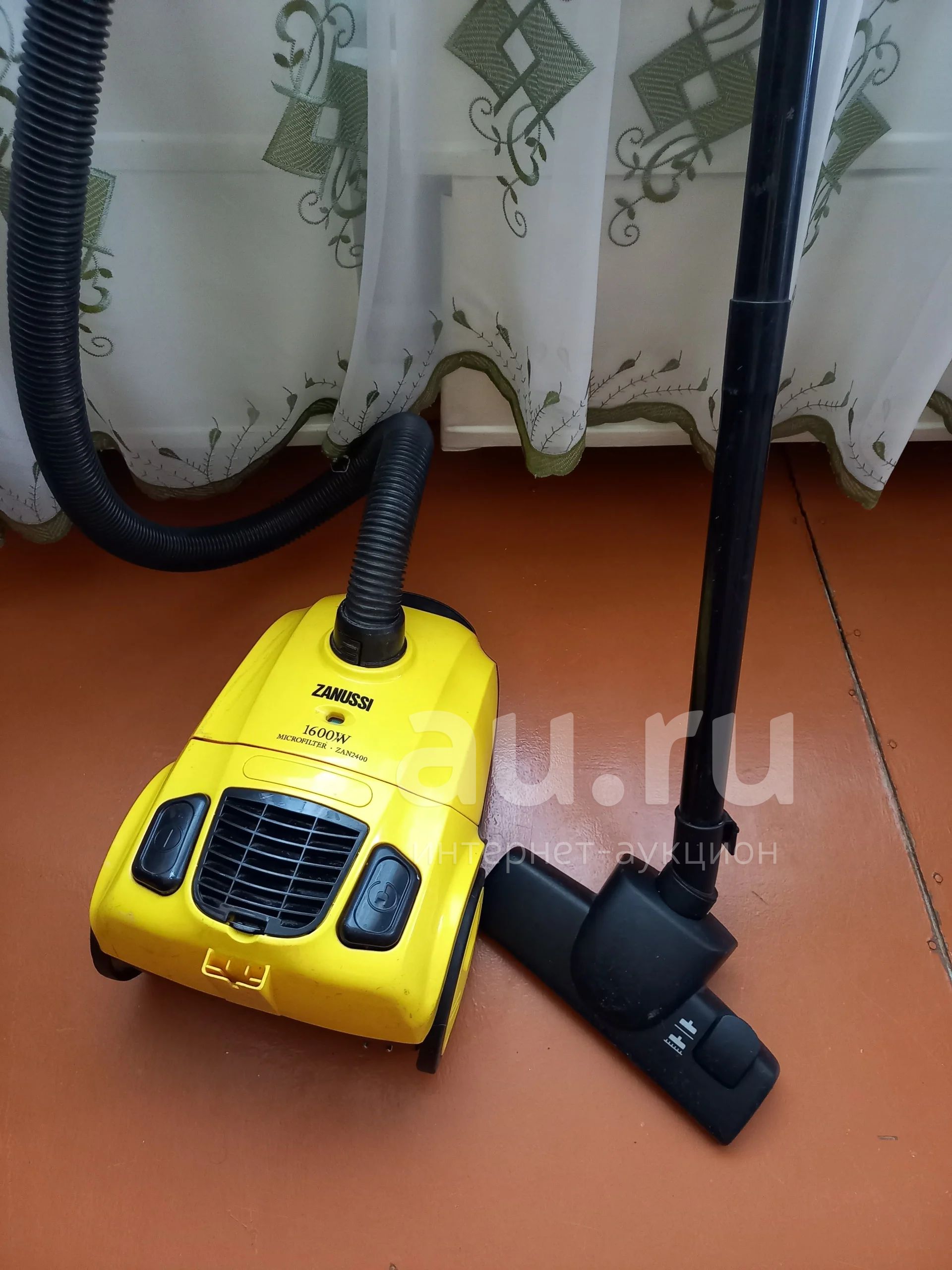 Пылесос Zanussi читаем описание — купить в Красноярске. Состояние ...