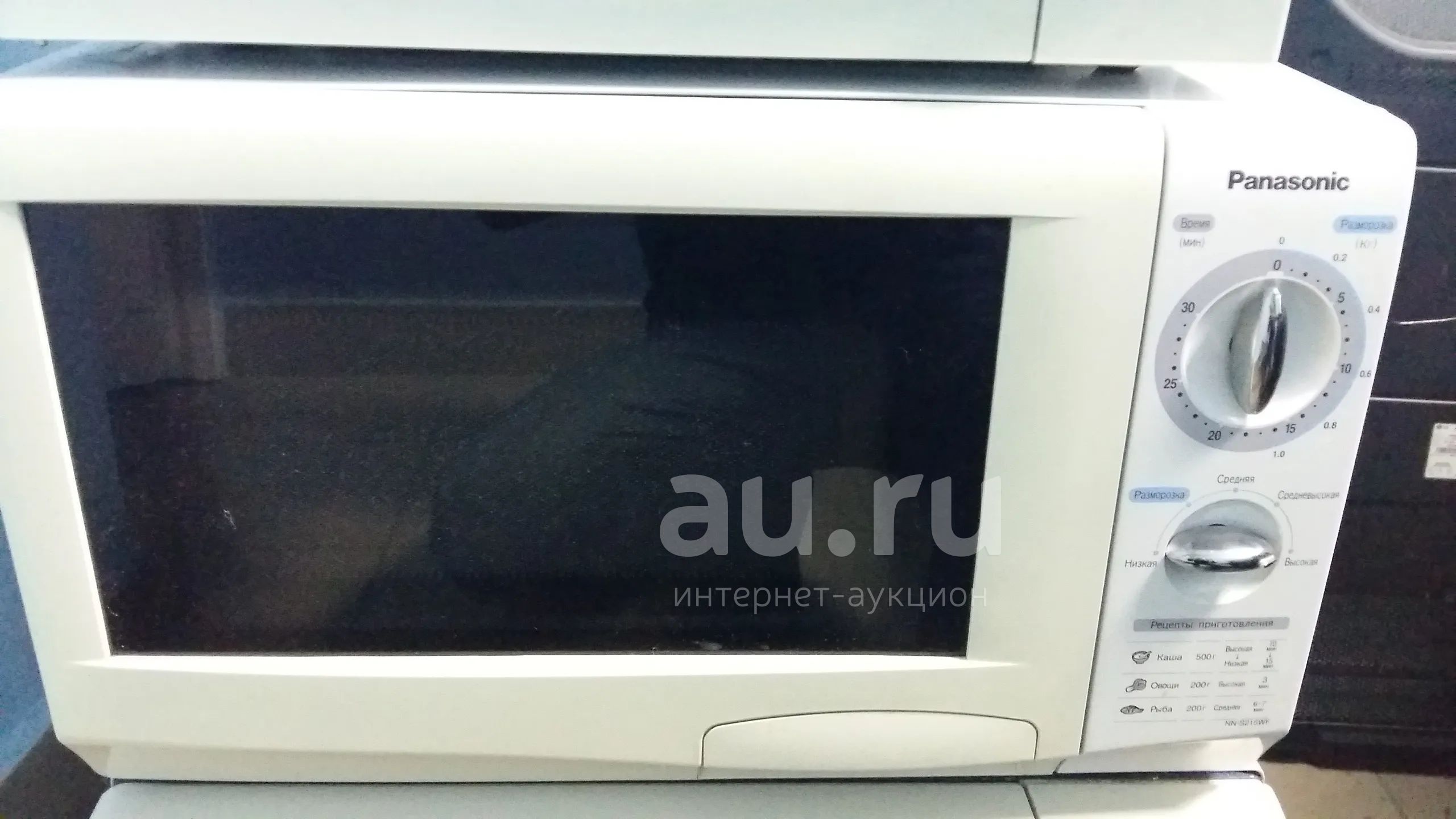 Микроволновая печь Panasonic NN-S215WF (отличное состояние) — купить в ...