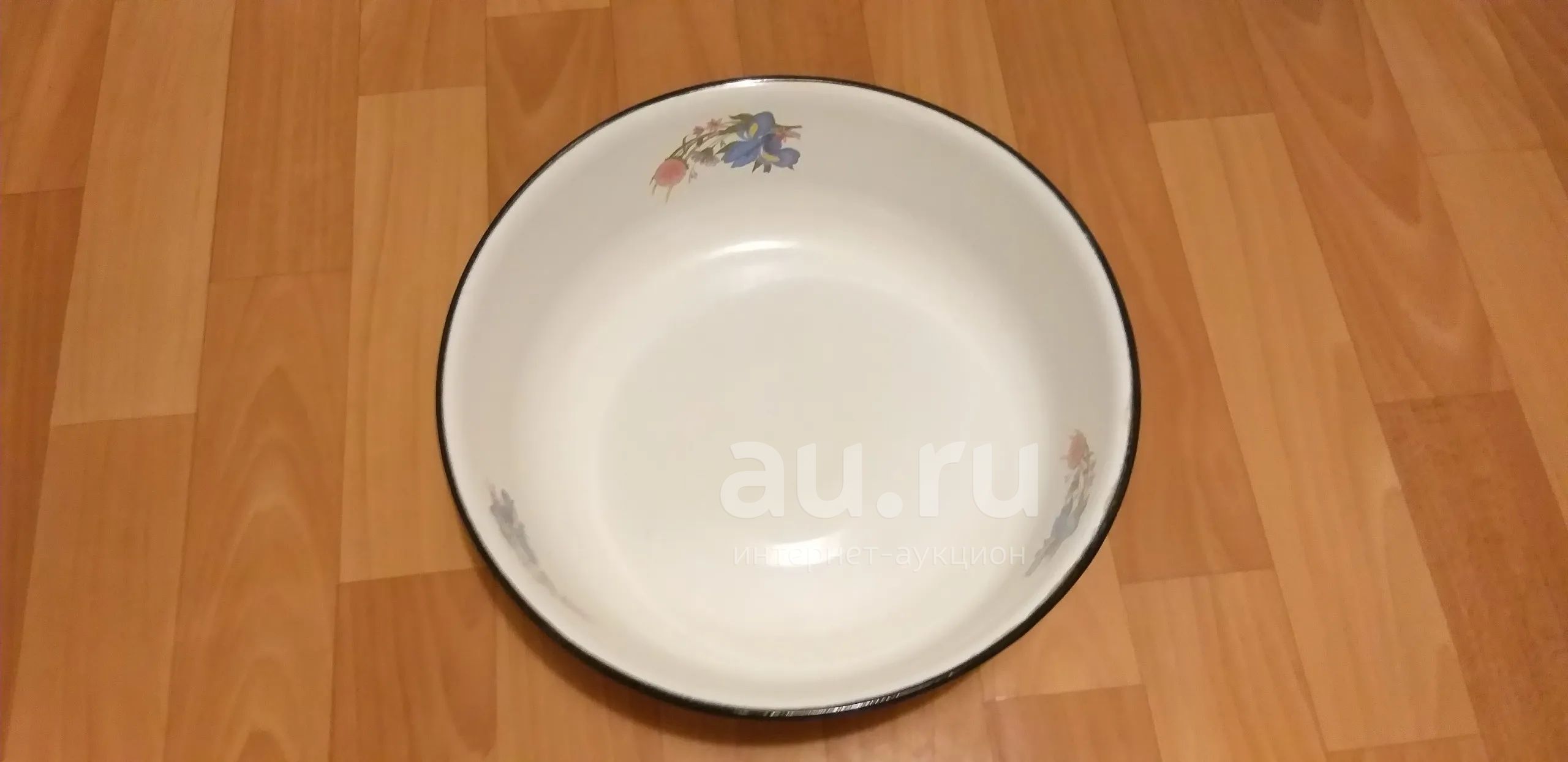 Блюдо эмалированное СССР — купить в Красноярске. Состояние: Б/у ...