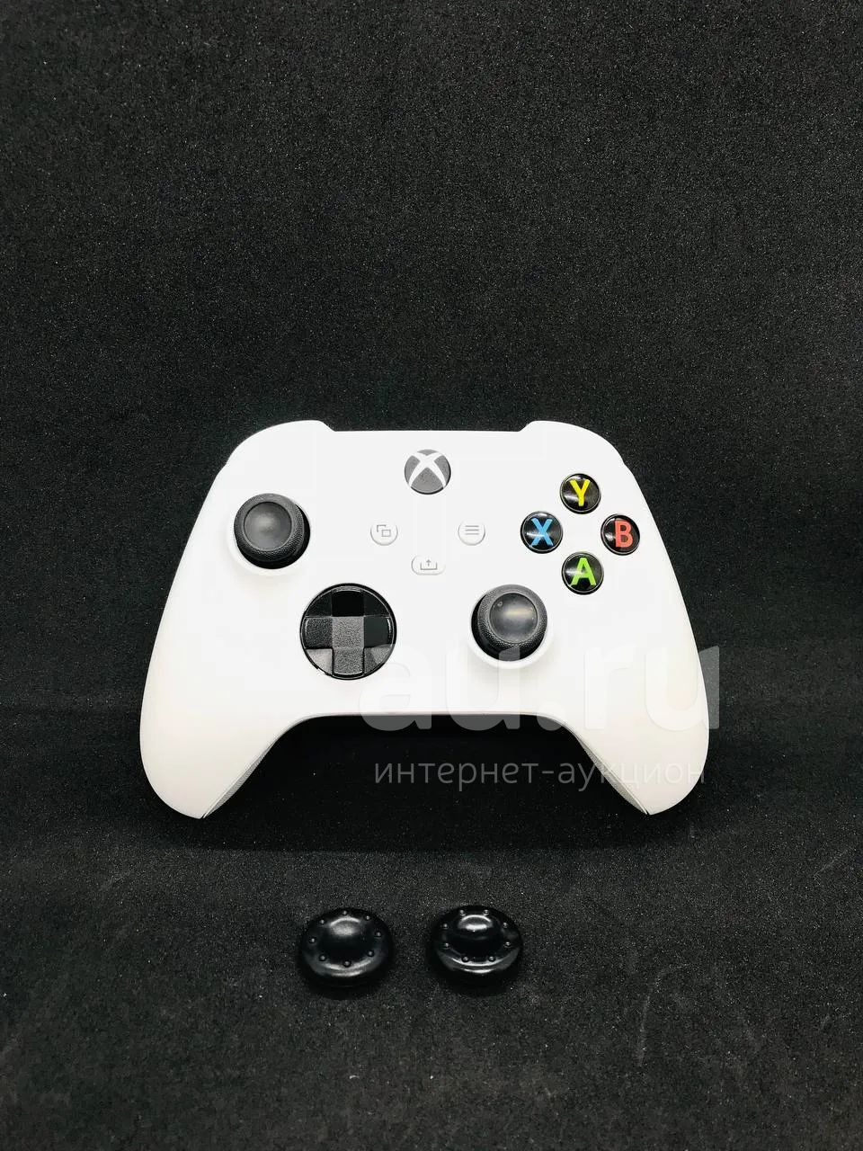 Геймпад Xbox One оригинал Ш — купить в Красноярске Состояние Б у