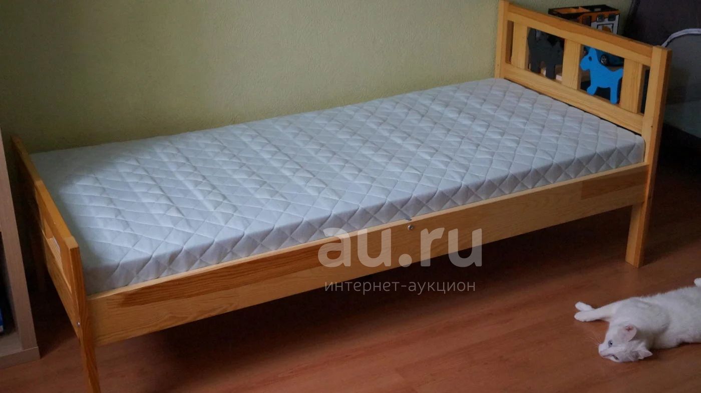 Детская кровать с матрасом. Икея — купить в Красноярске. Состояние: Б/у ...