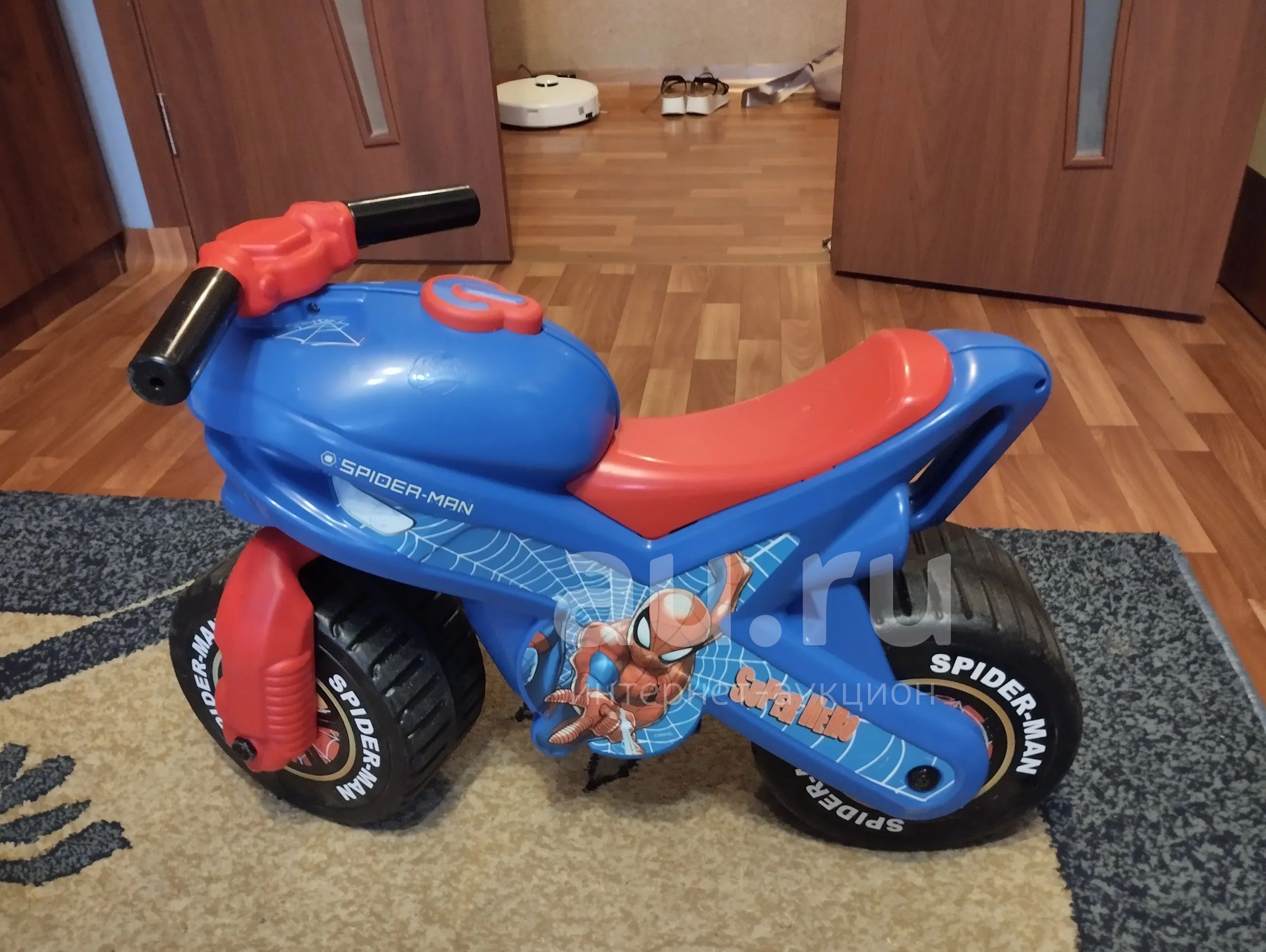 Толокар мотоцикл Spider Man — купить в Красноярске. Состояние: Б/у ...