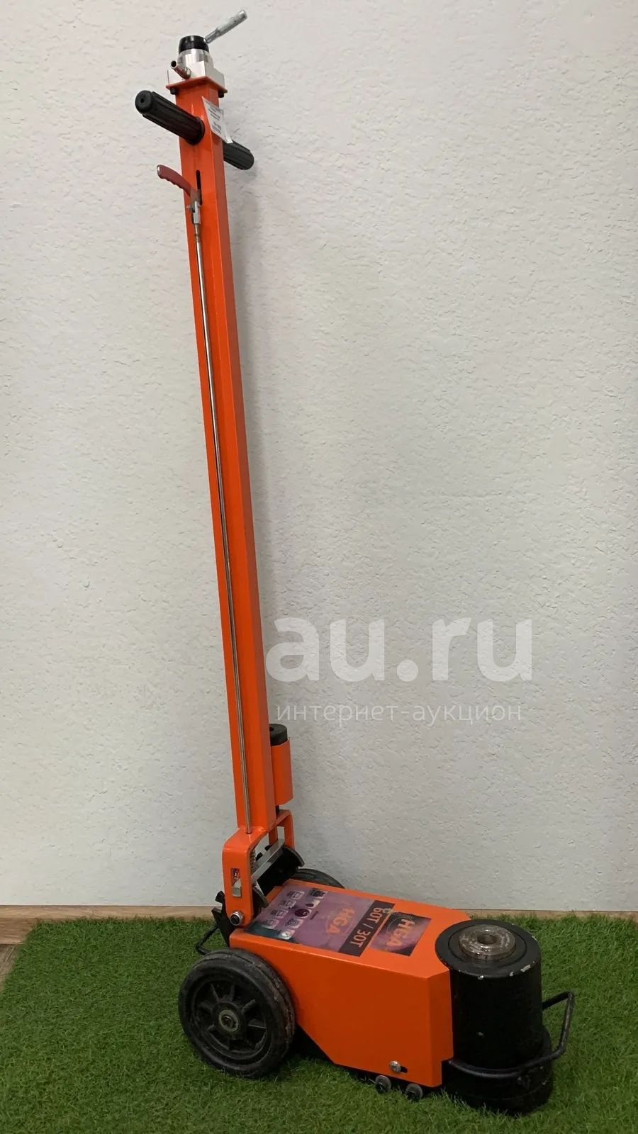 Домкрат пневмогидравлический — купить в Красноярске. Состояние: Новое ...