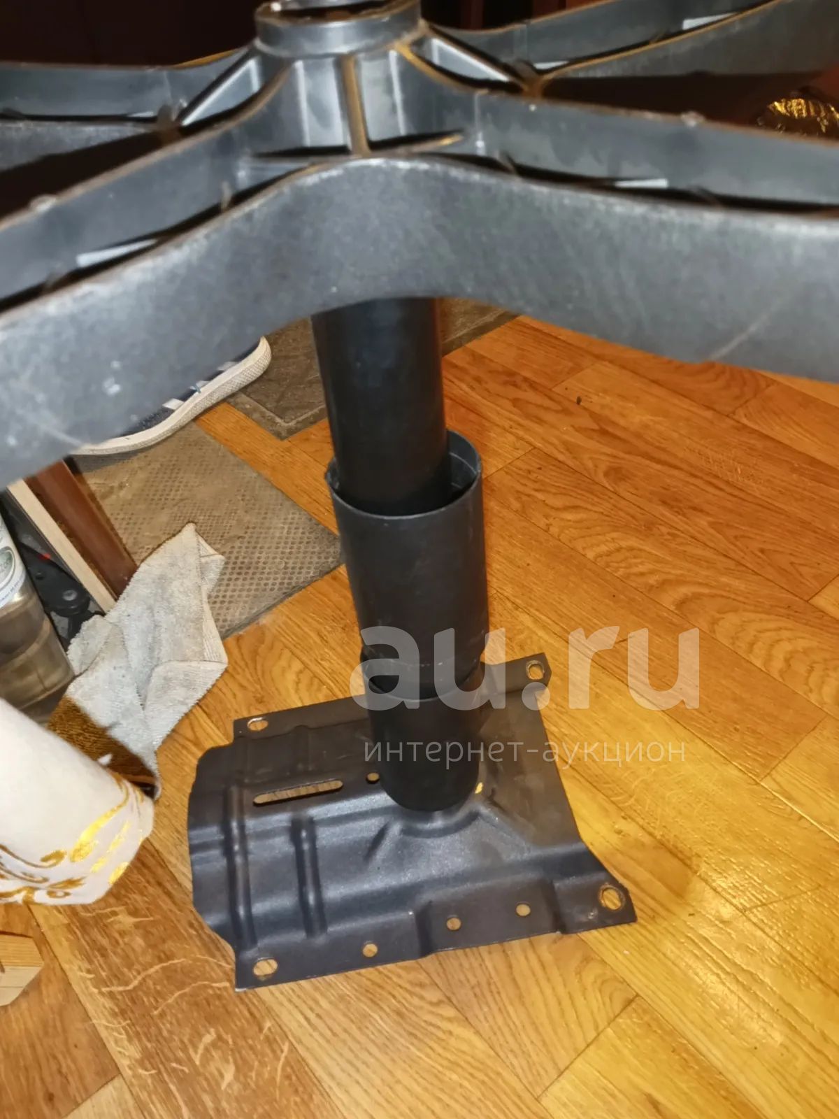 Газлифт и крестовина для офисного стула кресло — купить в Красноярске ...