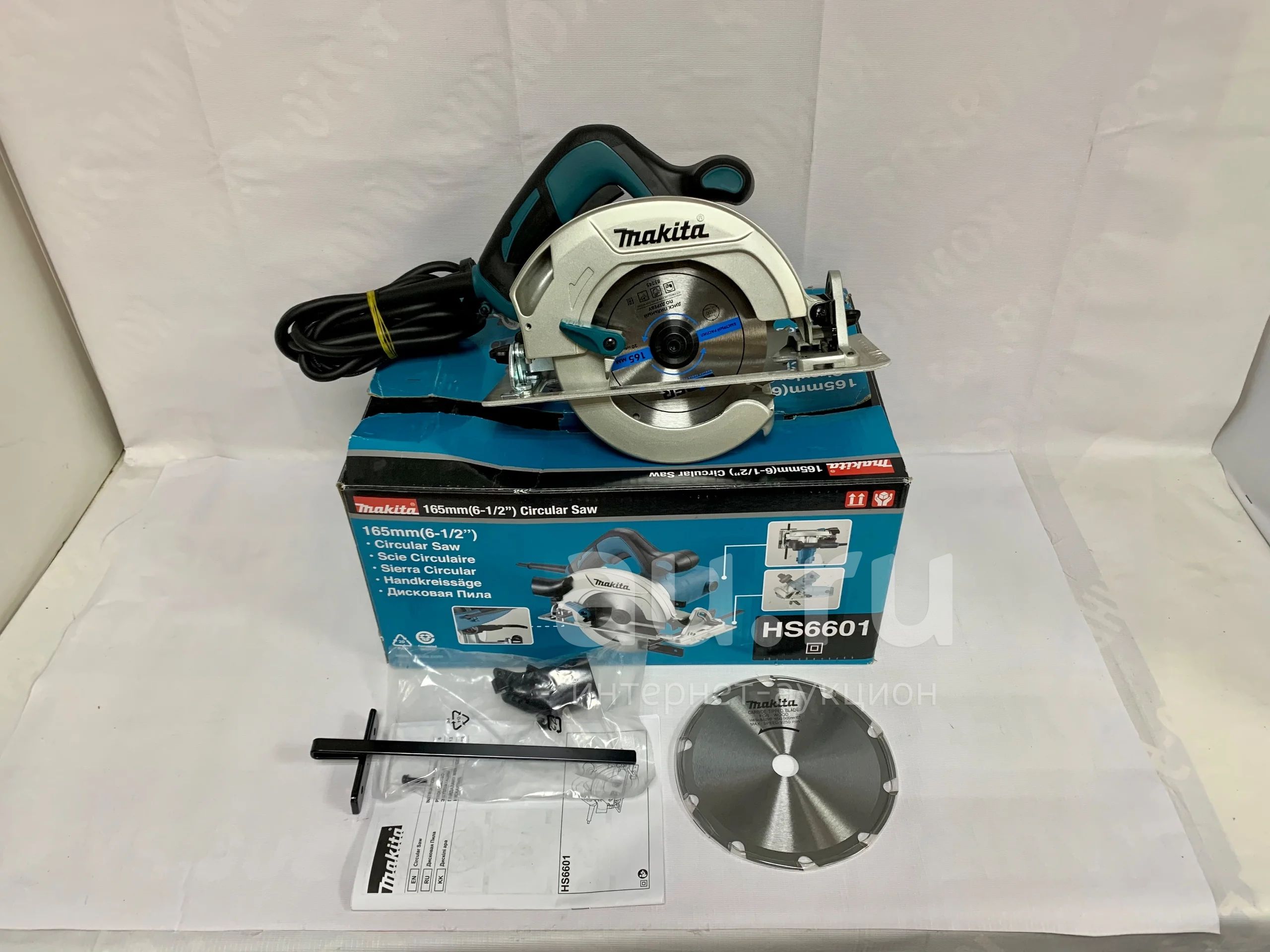 Дисковая пила Новая Makita HS6601 — купить в Красноярске. Состояние ...