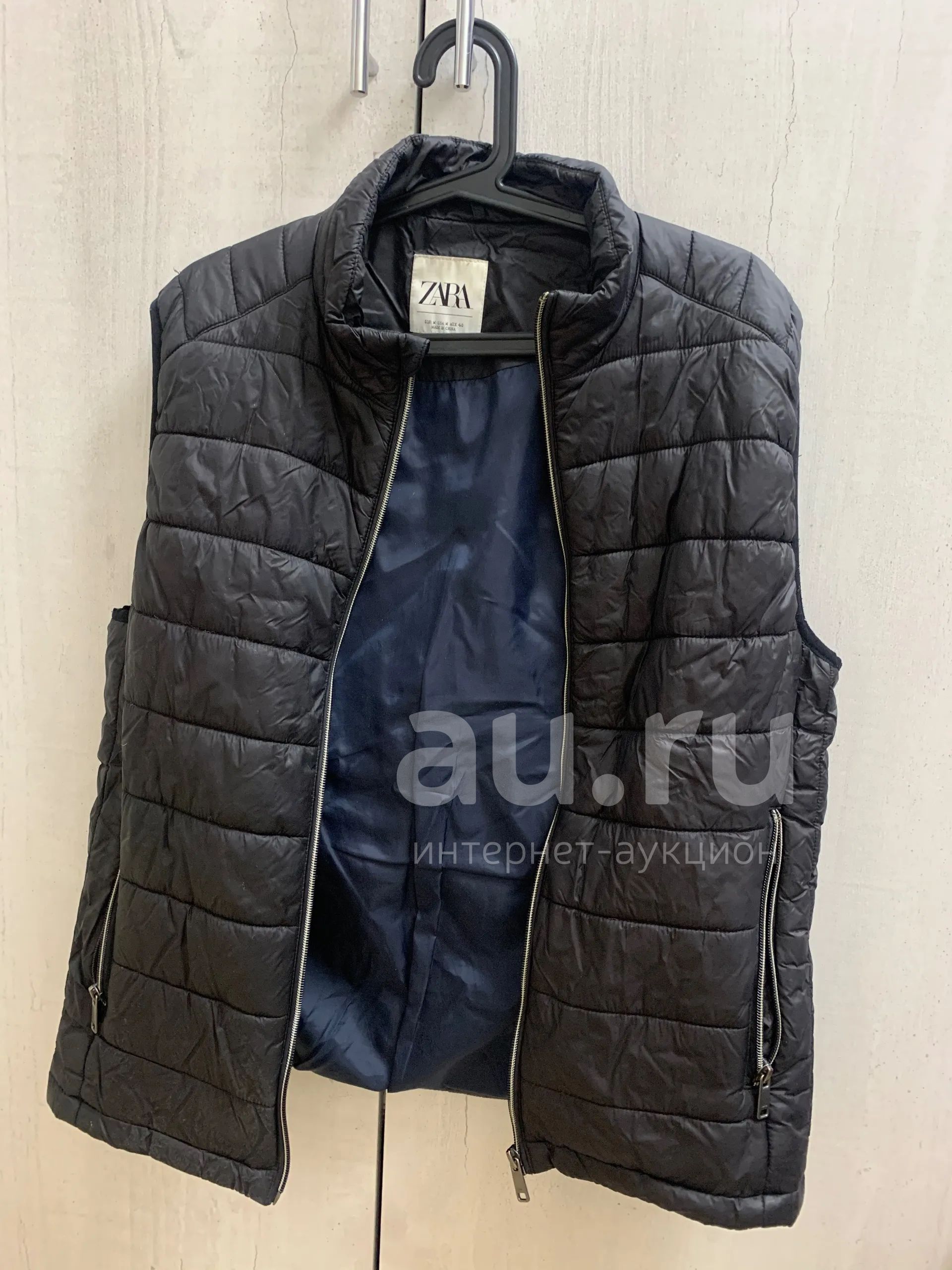 Жилет Zara — купить в Красноярске. Состояние: Отличное. Свитеры ...