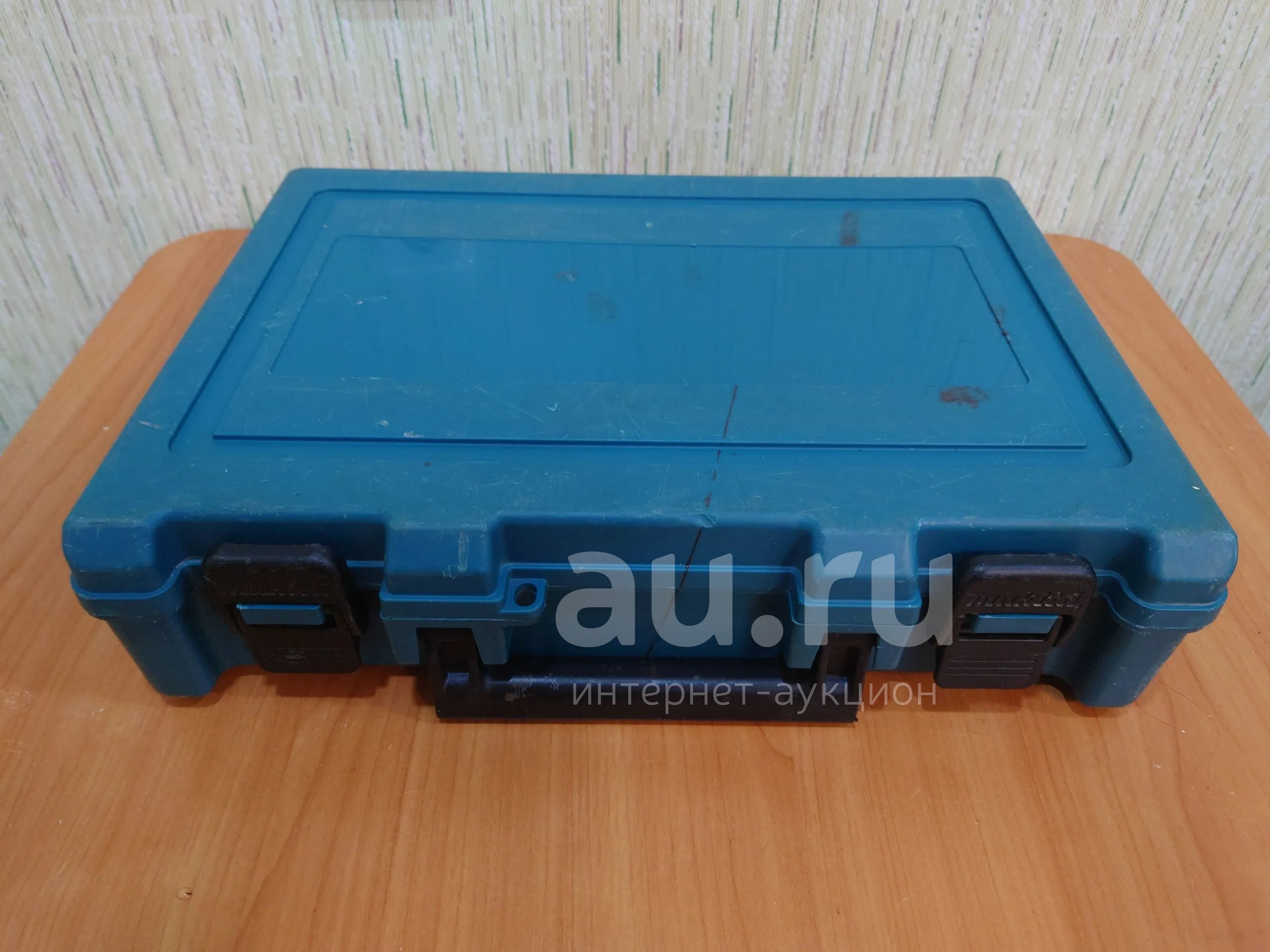 Кейс для перфоратора makita HR2470 — купить в Красноярске. Состояние: Б ...