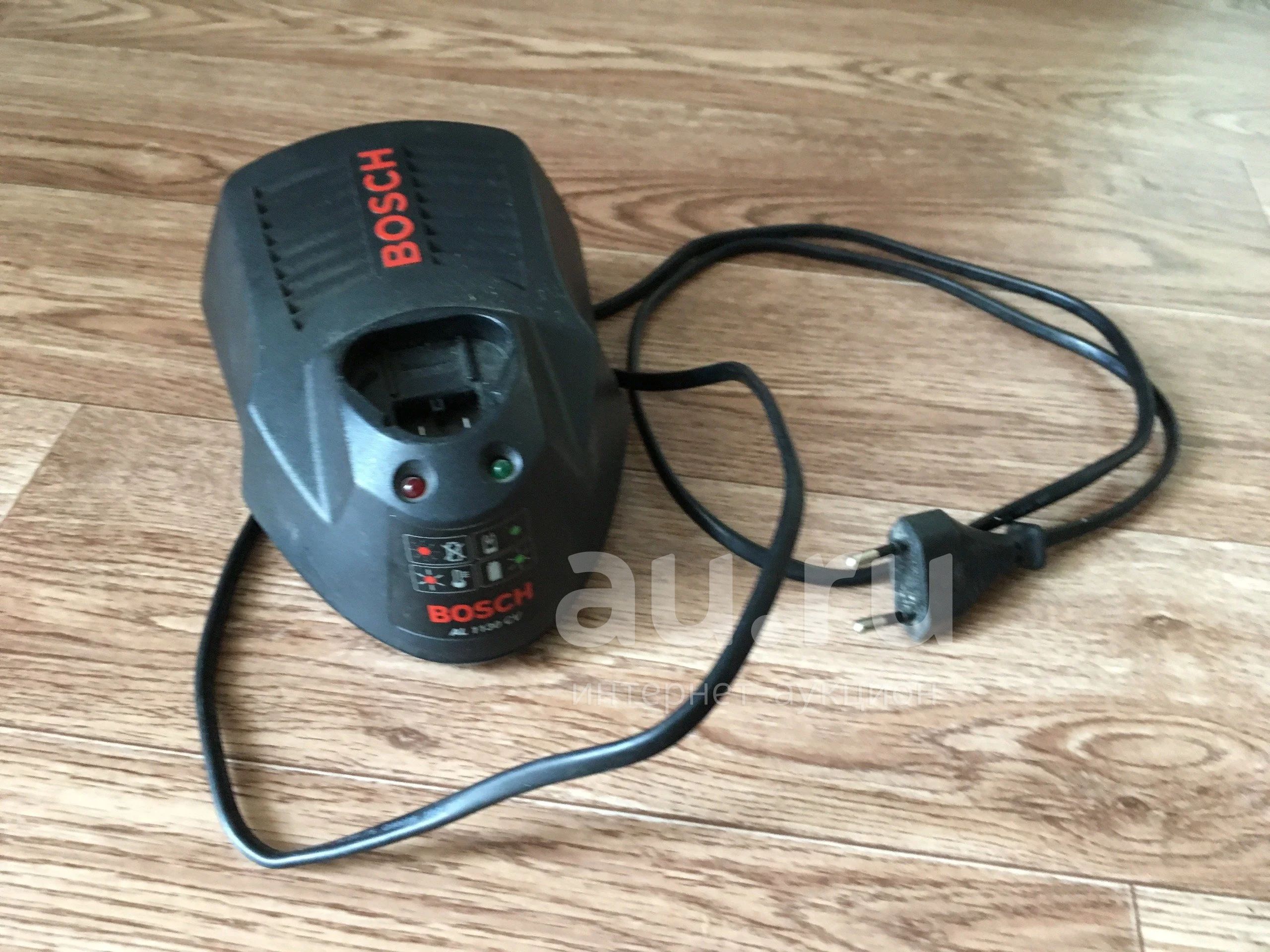 зарядное устройство для шуруповерта Бош Bosch (10.8 В; Li-ion) AL 1130 ...