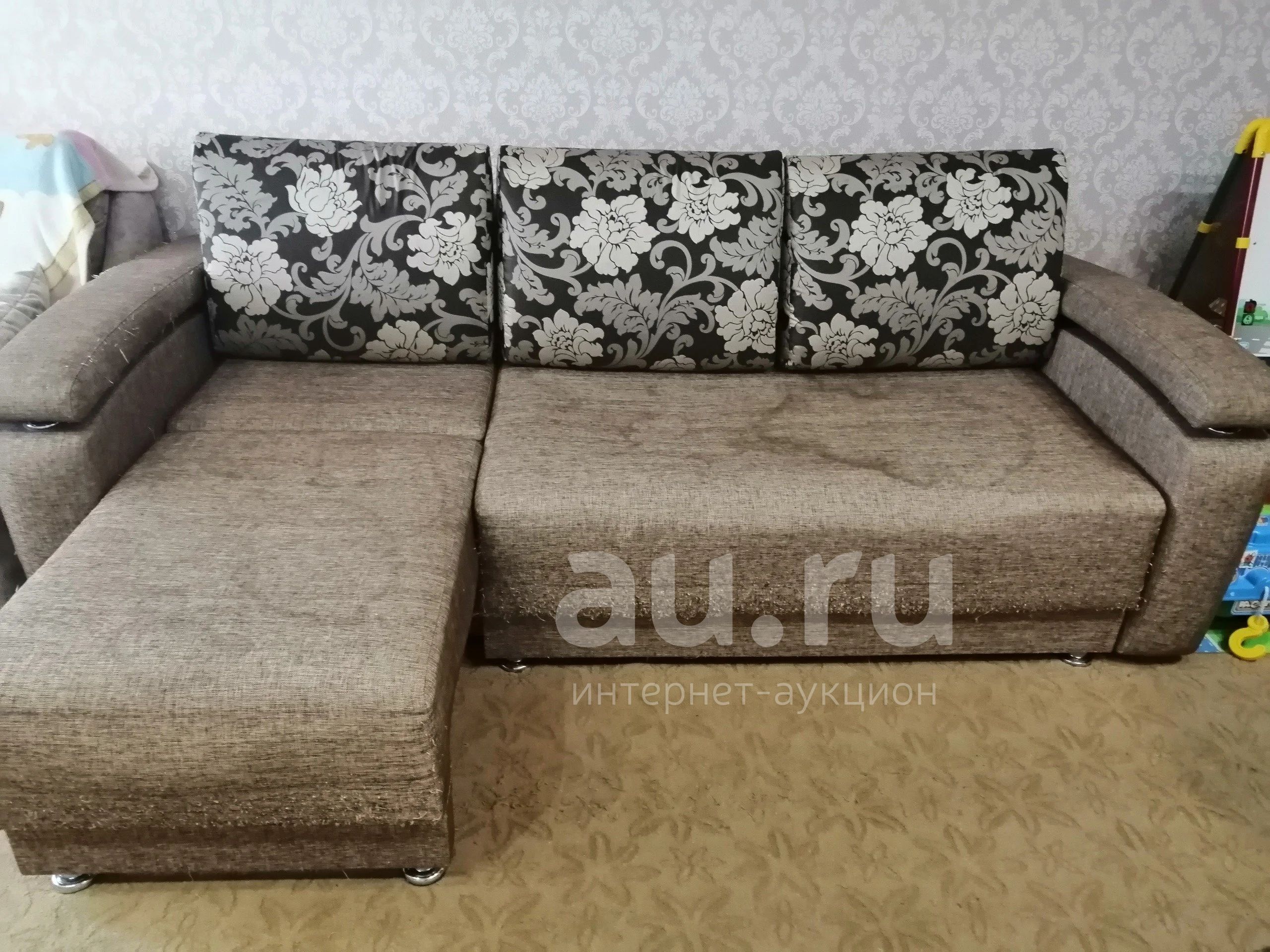 Диван на дачу — купить в Красноярске. Состояние: Б/у. Диваны на ...