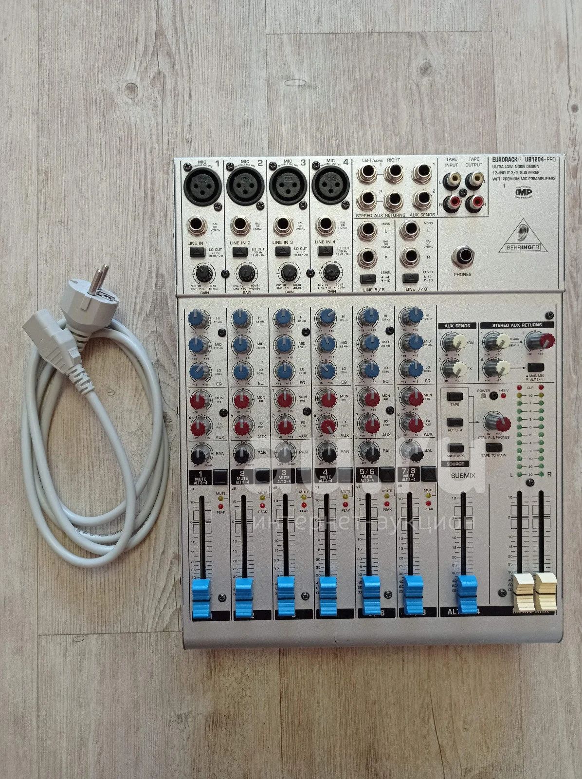 Микшерный пульт Behringer Eurorack UB1204-PRO — купить в Красноярске ...