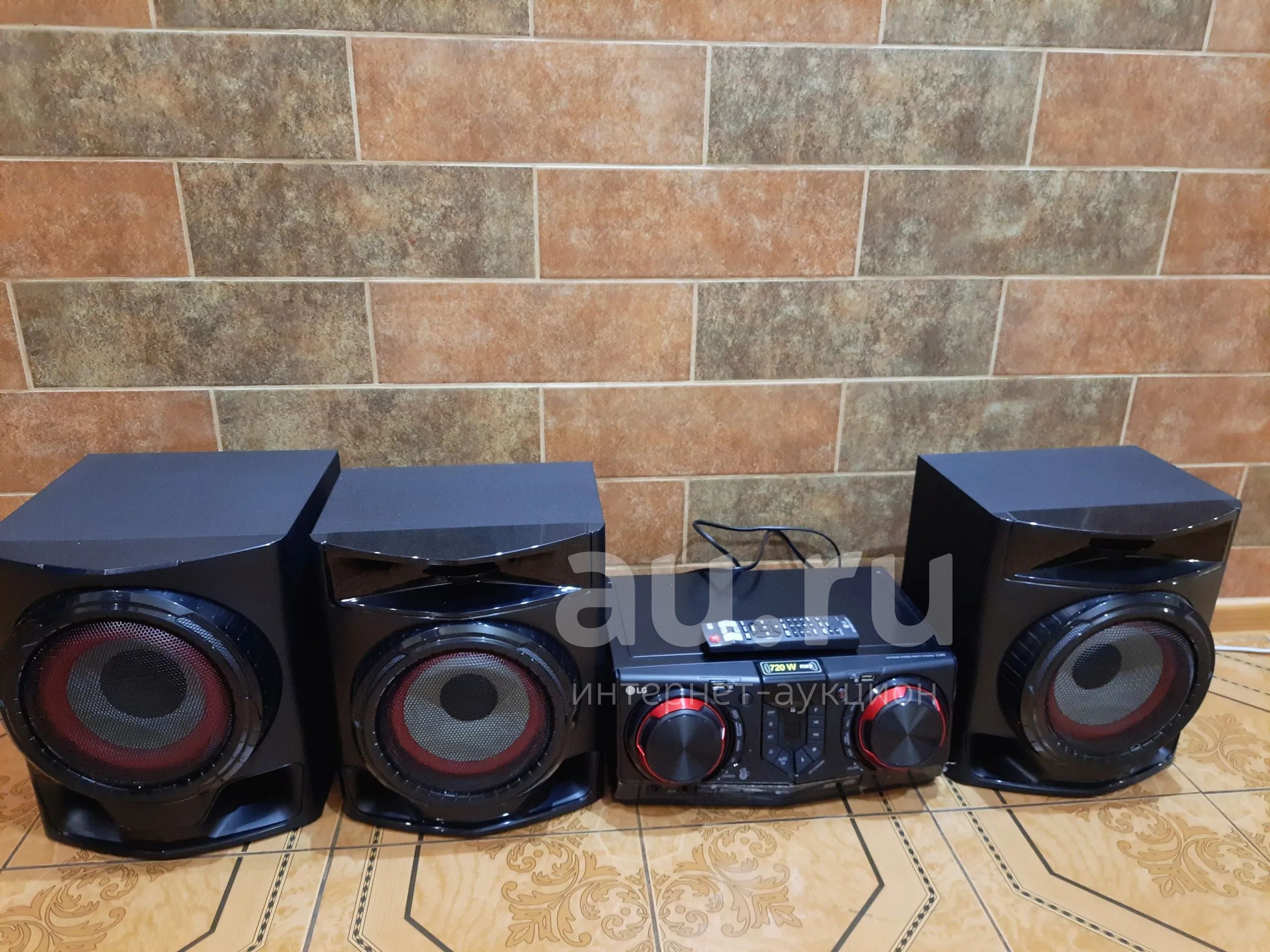 Музыкальный центр(Блютус,mp3,cd,usb.) — купить в Красноярске. Состояние ...