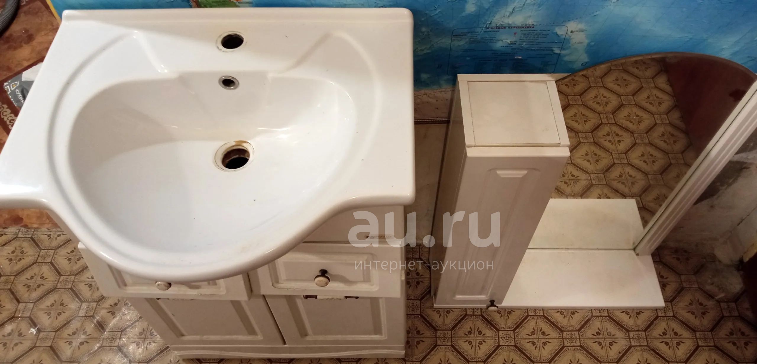 Мебель для ванной комнаты — купить в Красноярске. Состояние: Б/у ...