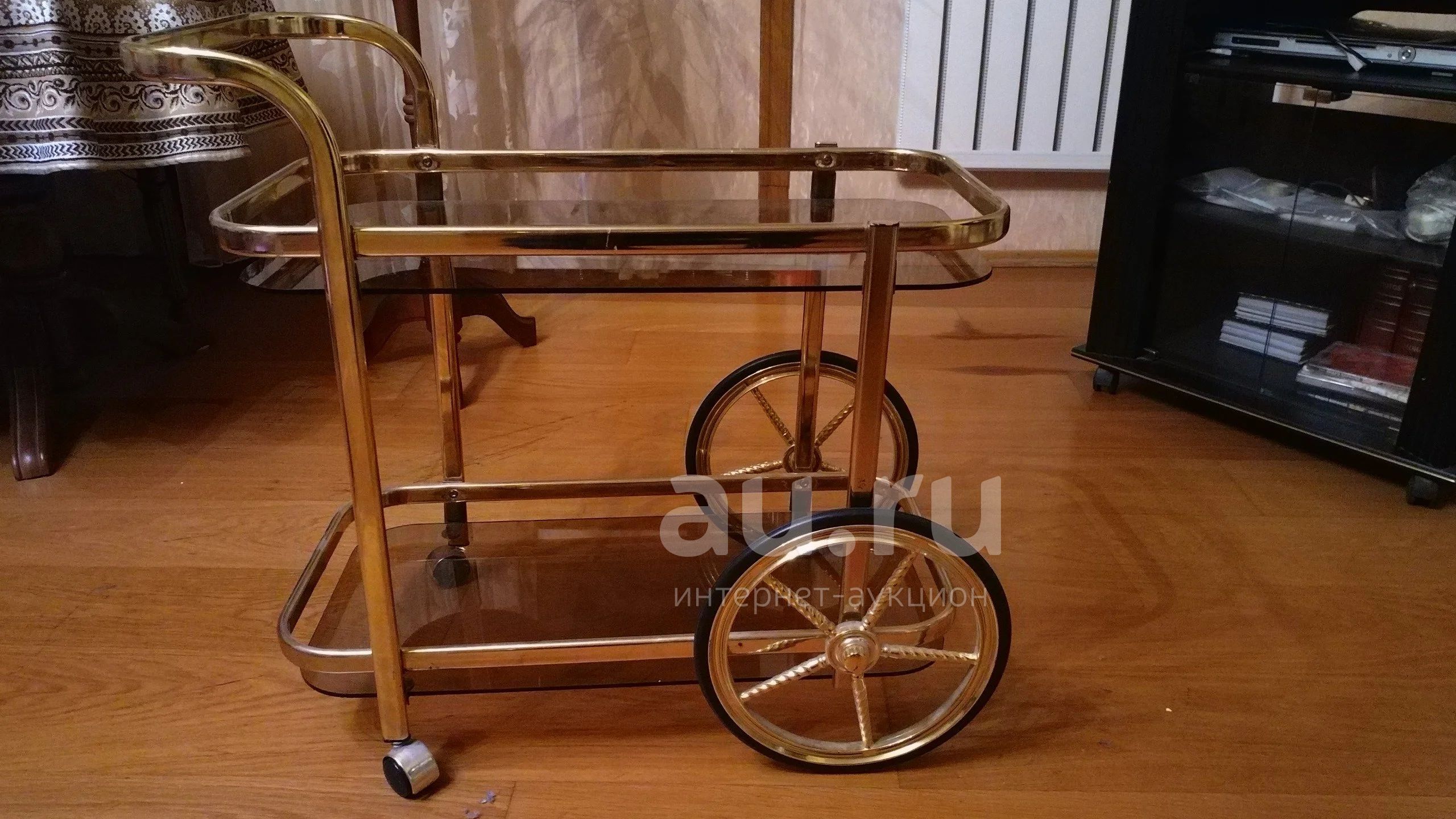 Столик кухонный журнальный на колесиках — купить в Красноярске ...