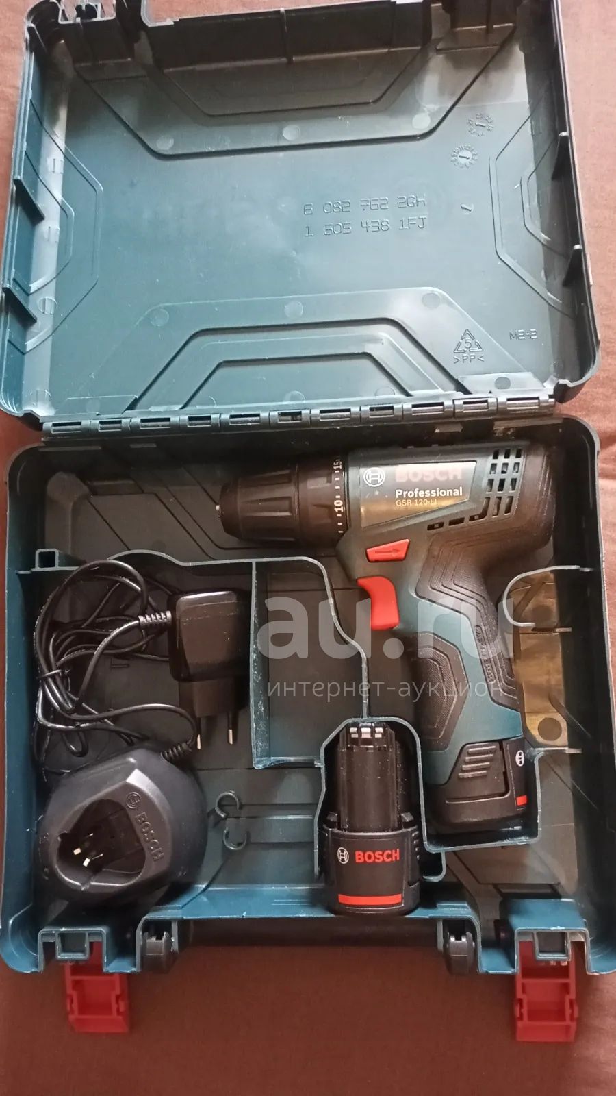Дрель-шуруповерт Bosch GSR 120 Li 12v — купить в Красноярске. Состояние ...